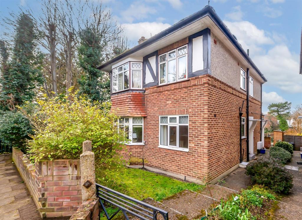 Mill Vale, Shortlands, Bromley, BR2 2 bed maisonette for sale - £400,000