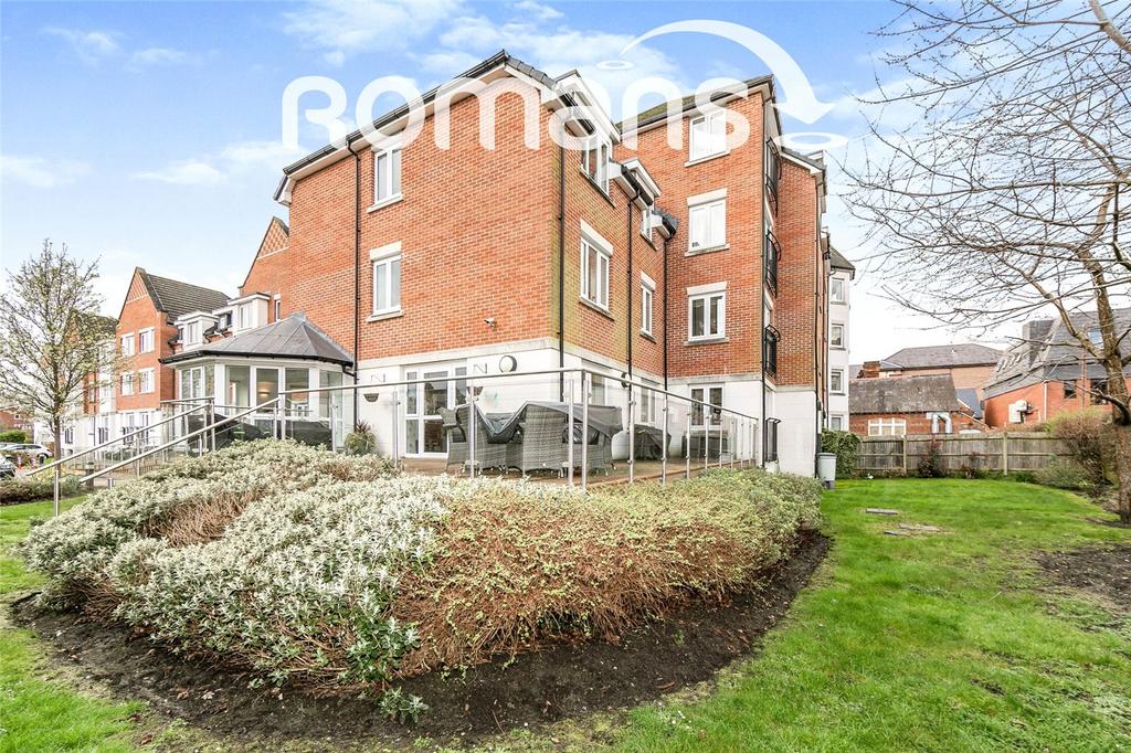 Crayshaw Court, Abbotsmead Place... 1 bed apartment for sale - £195,000
