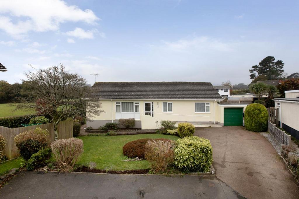 Langaller Close, Bovey Tracey, TQ13 3 bed detached bungalow for sale ...