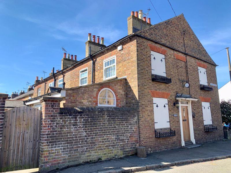 Langdon Street, Tring 2 bed semi-detached house for sale - £550,000