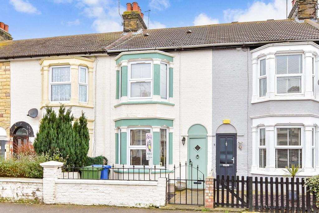 Coronation Road, Sheerness, Kent 2 bed terraced house - £210,000