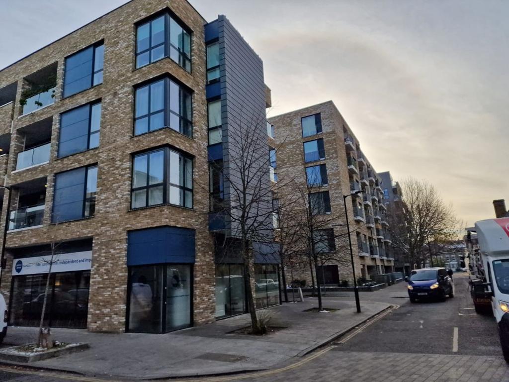 Roffo Court,Boyson Road 1 bed apartment - £480,000