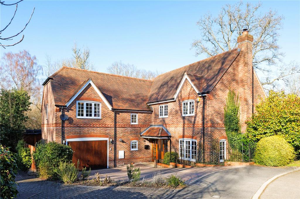 The Cedars, Headley, Thatcham... 5 bed detached house for sale - £850,000