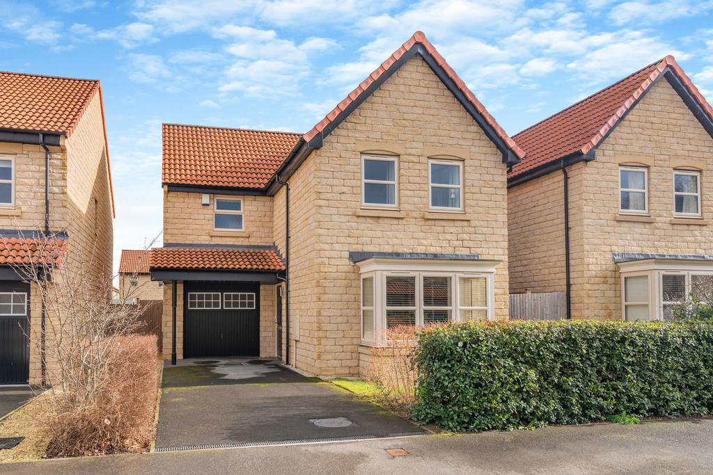 Boston Spa, Spa Crescent, LS23 3 bed detached house - £525,000