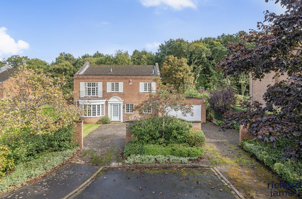 Carlton Gate, Broome Manor, Swindon, SN3 4 bed detached house for sale ...