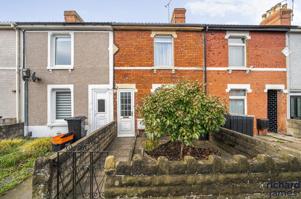 Swindon Road, Wroughton, Swindon, SN4 2 bed terraced house for sale - £ ...