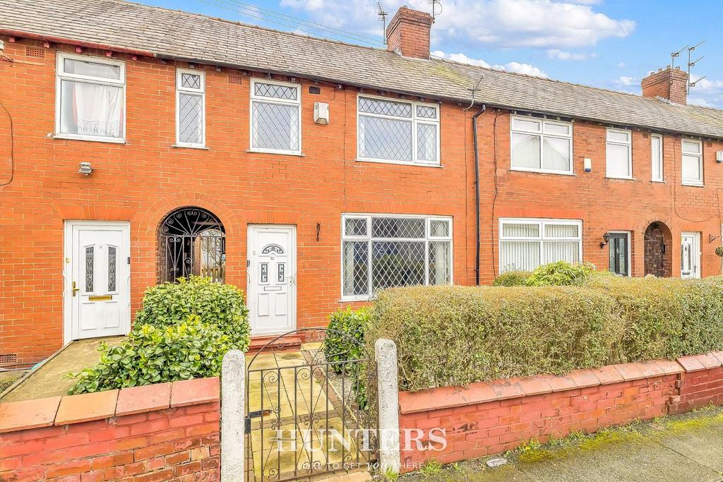 Clough Road, Manchester M9 3 bed terraced house - £190,000