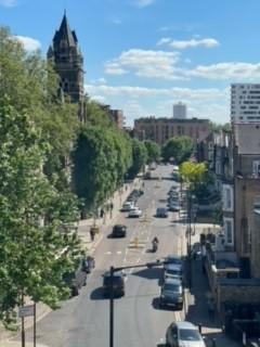 St. Mark's Rise, London E8 Studio to rent - £1,250 pcm (£288 pw)