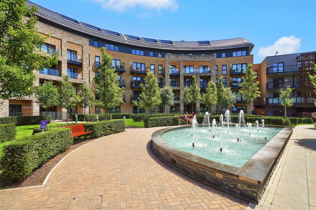 Bletchley Court, Letchworth Road... 1 bed flat for sale - £300,000