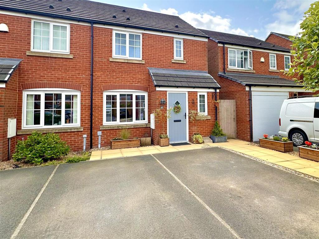 Storey Road, Disley, Stockport 3 bed semi-detached house for sale - £ ...