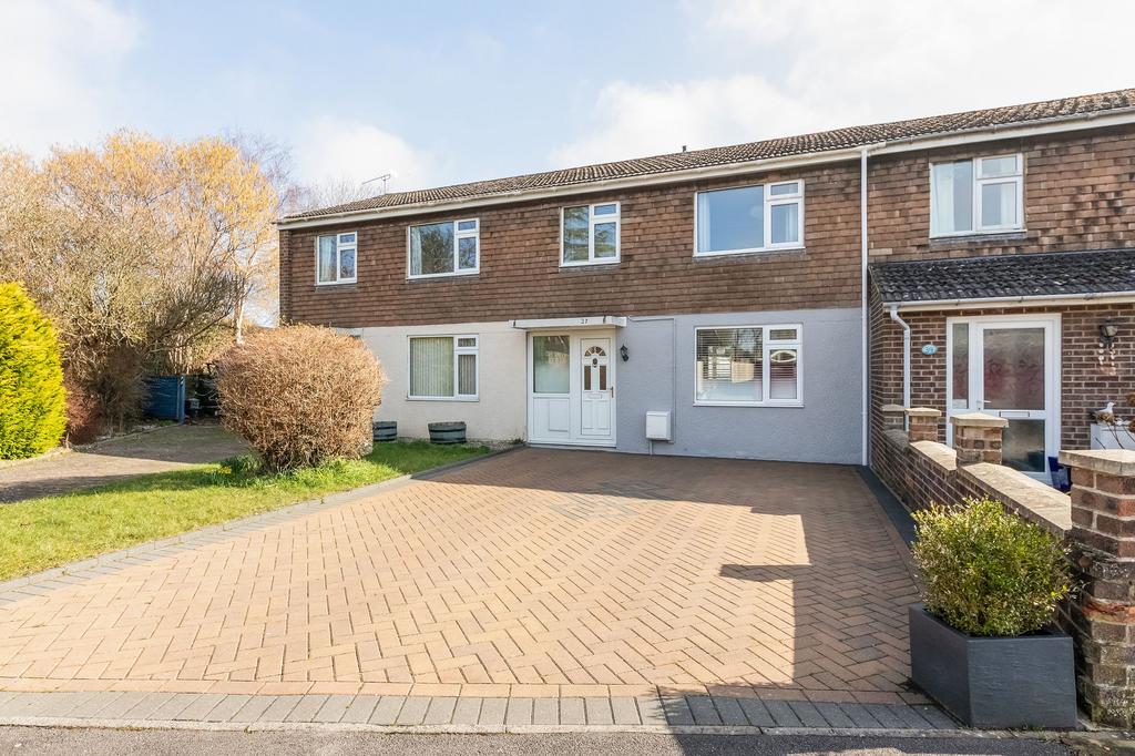 Watson Crescent, Abingdon OX13 3 bed terraced house for sale - £340,000