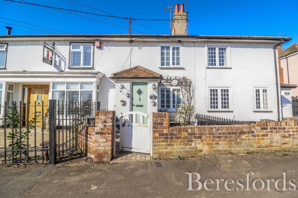 The Street, Stisted, CM77 2 bed terraced house - £325,000