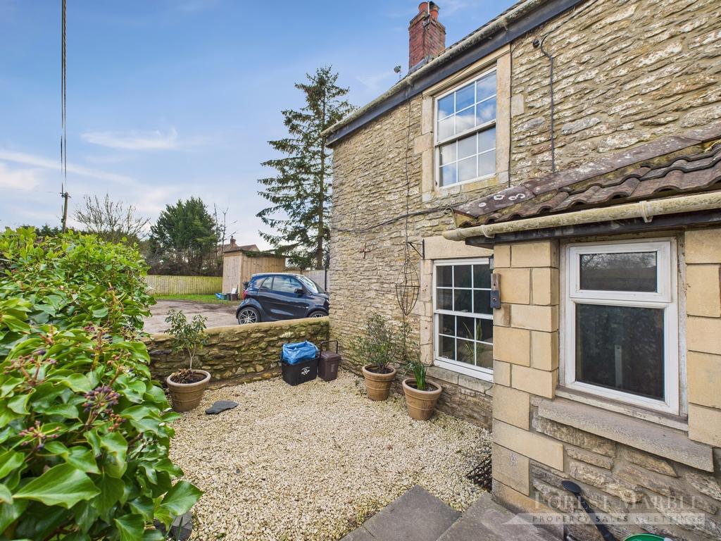 West Woodlands, Frome 2 bed terraced house for sale - £280,000