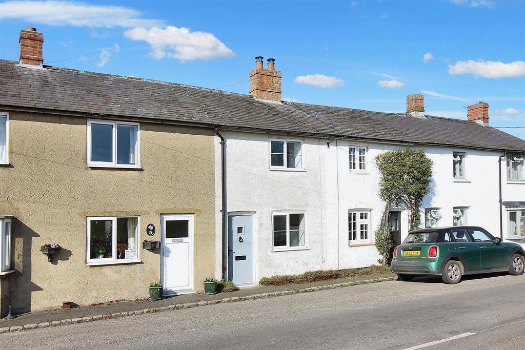 Easington Terrace, Long Crendon 2 bed house for sale - £350,000