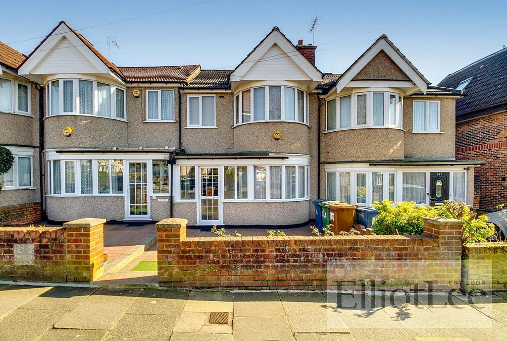 Kings Road, Harrow HA2 3 bed terraced house for sale - £600,000