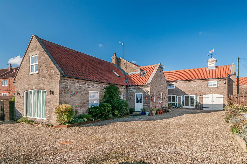 The Shires, 31 Main Street, Beeford... 4 bed detached house for sale ...