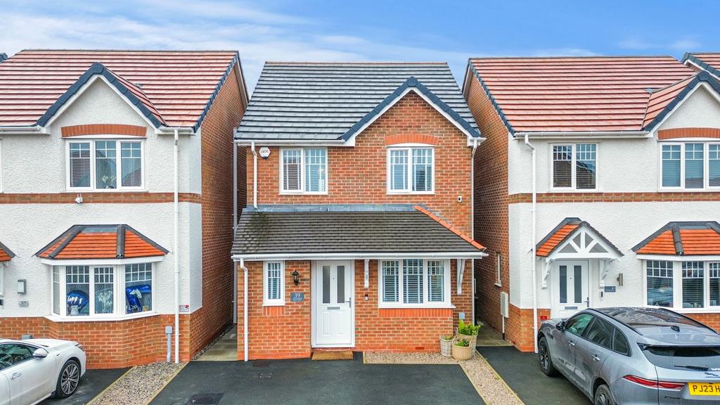 Oakmere Road, St. Helens, WA9 3 bed detached house for sale - £250,000