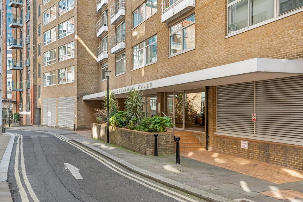 Shad Thames, London 1 bed apartment for sale - £650,000