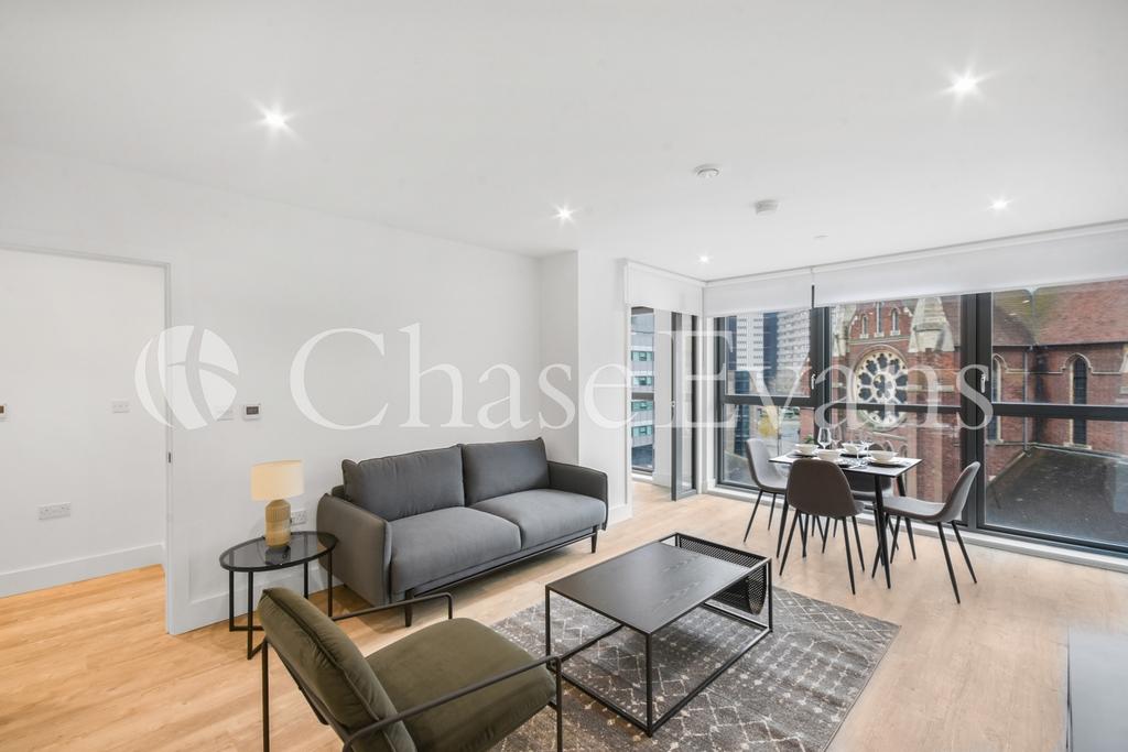 Pearson Building, 8 London Square... 1 bed flat - £1,452 pcm (£335 pw)