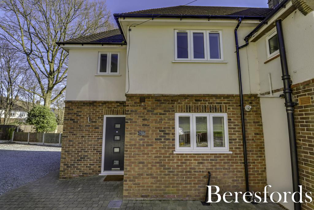 Danes Way, Pilgrims Hatch, CM15 3 bed end of terrace house - £440,000