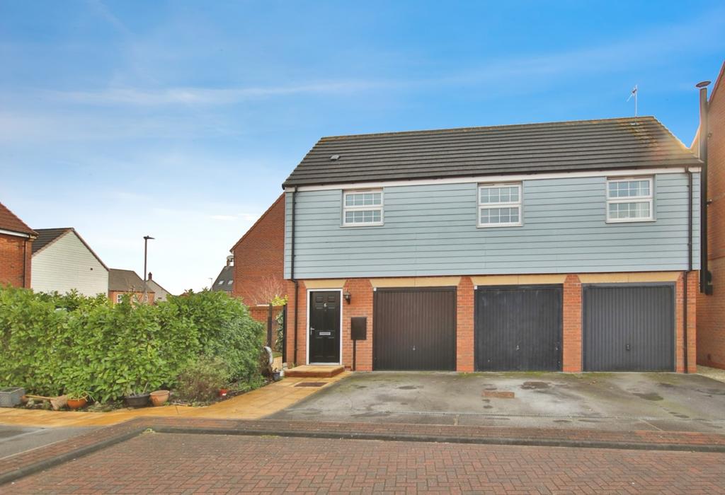 Abbey Lane, Kingswood, Hull, East... 1 bed coach house - £120,000