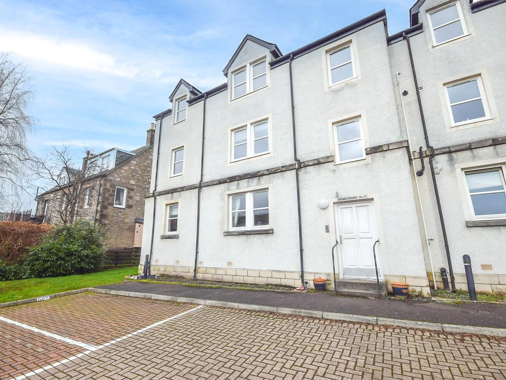 15 Dean Court, Tom-na-moan Road... 3 bed apartment for sale - £169,950
