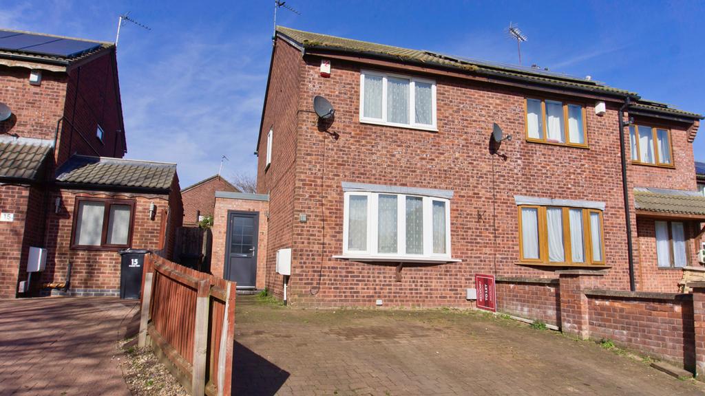 Warren View, Thurmaston, LE4 2 bed semi-detached house for sale - £225,000