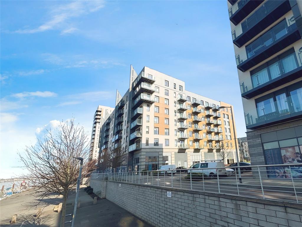 Pegasus Way, Kent ME7 2 bed flat - £1,500 pcm (£346 pw)