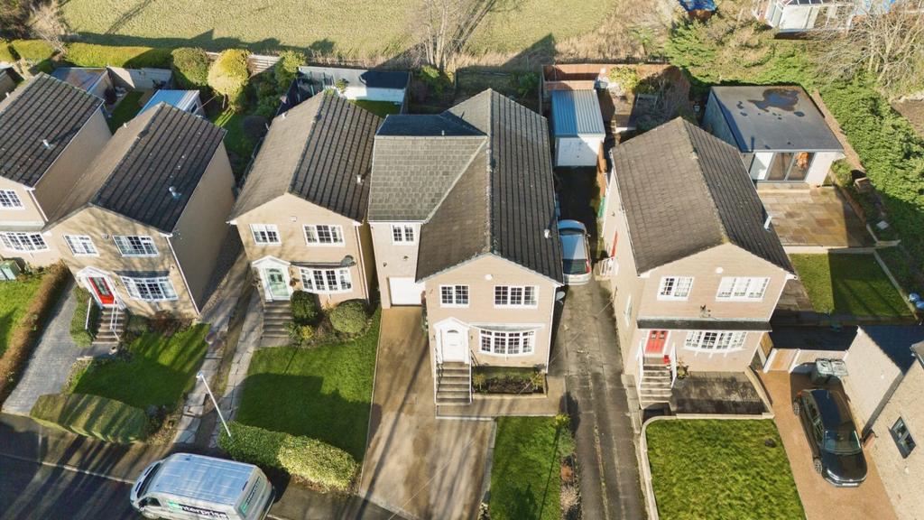 Oak Rise, Hunsworth, Cleckheaton, BD19 4 bed detached house for sale ...