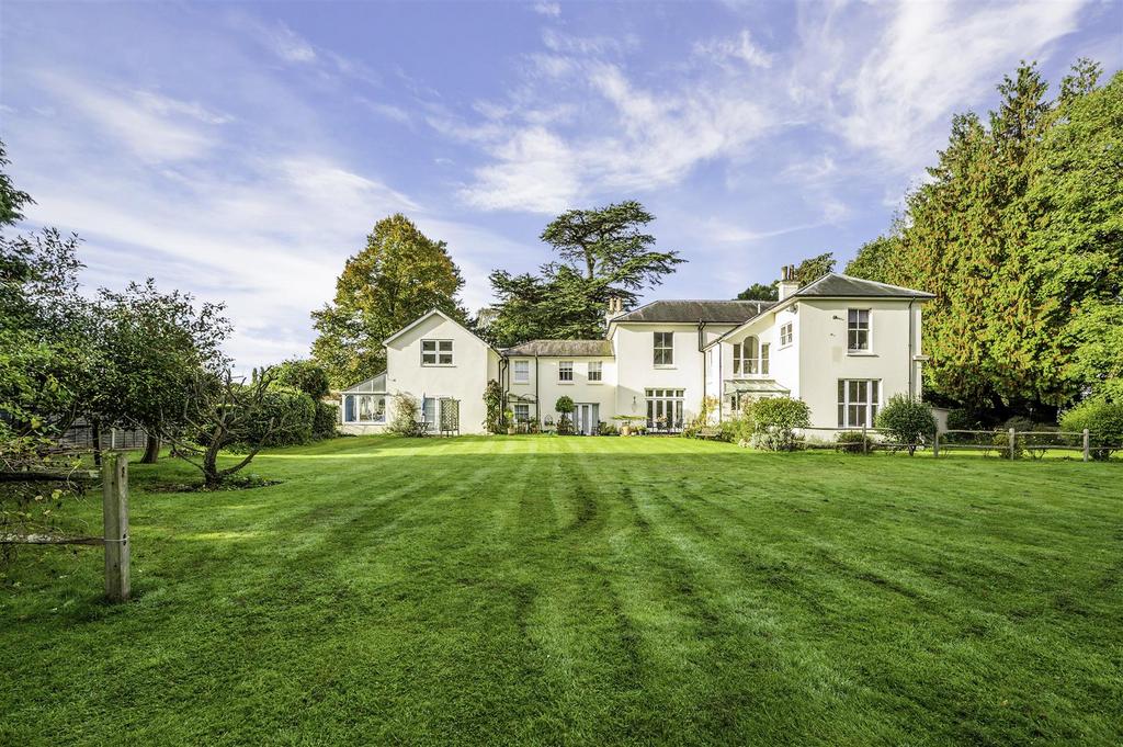 Pixham Lane, Dorking, Surrey 2 bed maisonette for sale - £425,000