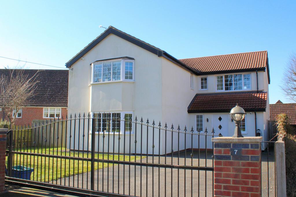 Sheep Dyke Lane, Bonby, DN20 4 bed detached house - £450,000