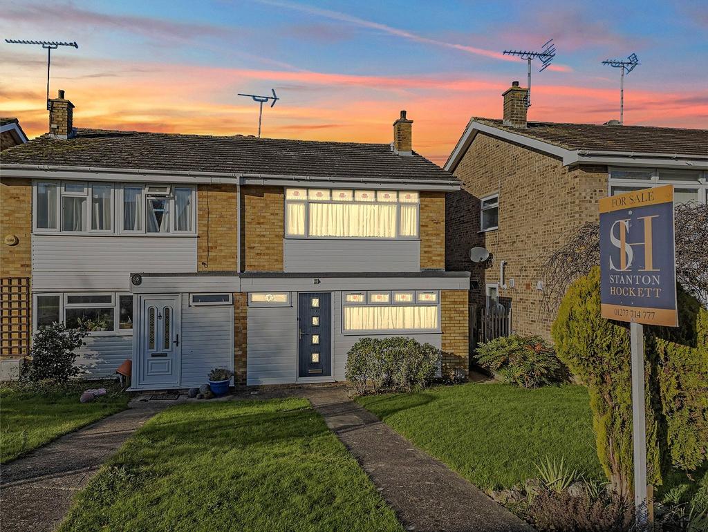 Kilbarry Walk, Billericay, Essex, CM11 3 bed semi-detached house for ...
