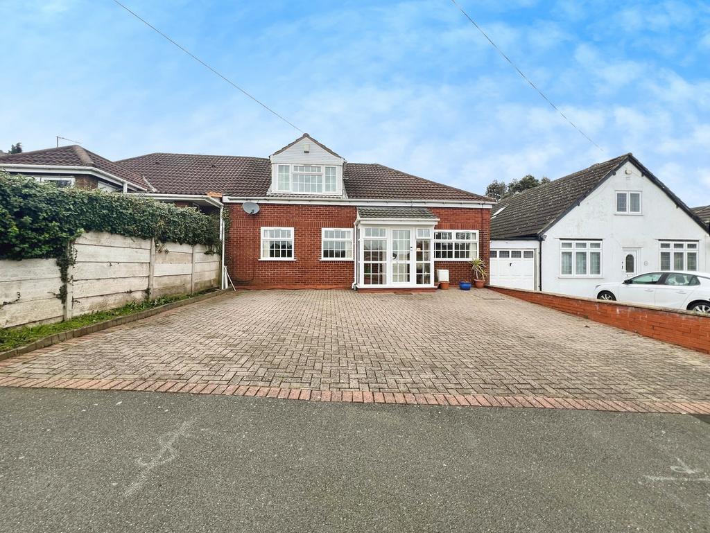 Birmingham B42 4 bed semi-detached house for sale - £425,000