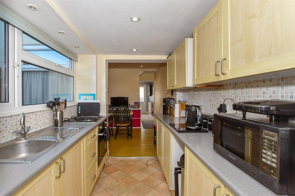 Belgrave Street, Eccles, Aylesford, Kent 3 bed terraced house for sale ...