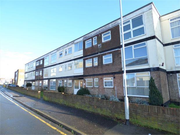 Castle Lane, Hadleigh, Hadleigh, 3 bed apartment for sale - £190,000