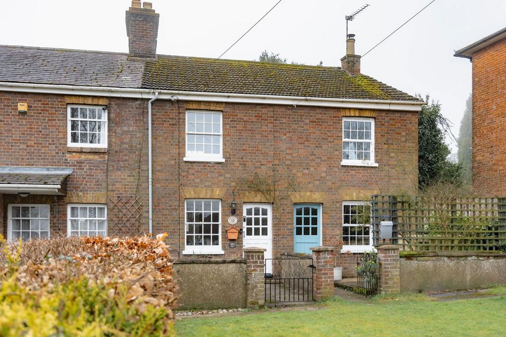 New Road, Tring HP23 2 bed terraced house for sale - £410,000