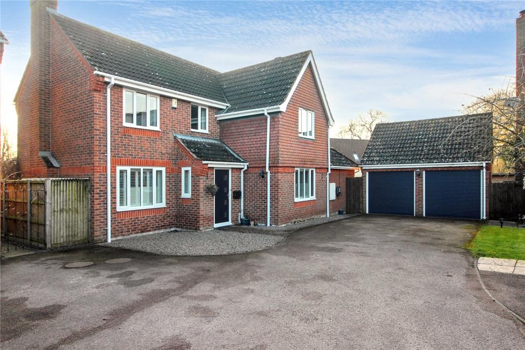 Potters Crescent, Great Moulton... 4 bed detached house for sale - £400,000