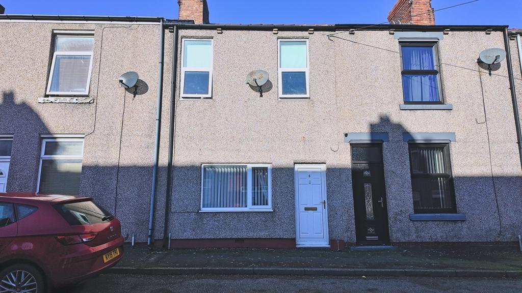 South Street, Sunnybrow DL15 2 bed terraced house for sale - £58,000