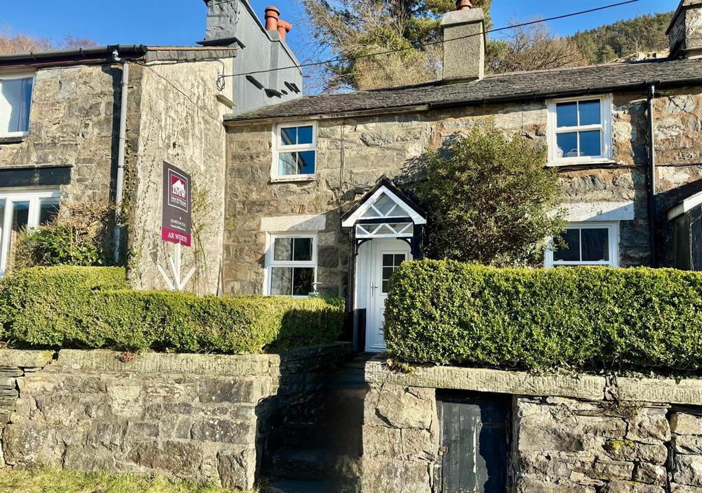 Carrog Terrace, Cwm Penmachno... 2 bed house - £95,000