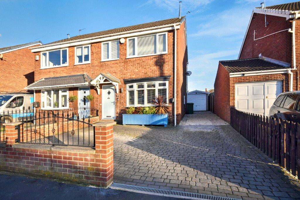 Jerry Clay Drive, Wrenthorpe... 3 bed semi-detached house for sale - £ ...