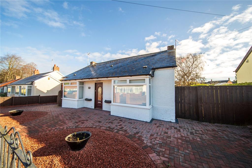 Laurel Avenue, Fawdon, Newcastle Upon... 2 bed bungalow - £275,000