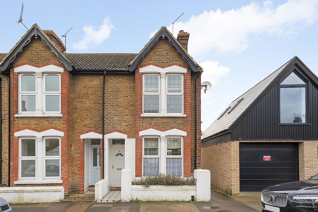 Warwick Road, Whitstable 4 bed house for sale - £500,000