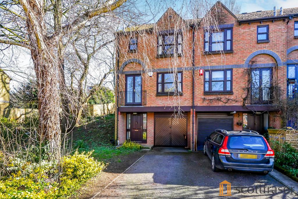 Green Ridges, Headington, OX3 8PL 2 bed semi-detached house - £1,350 ...