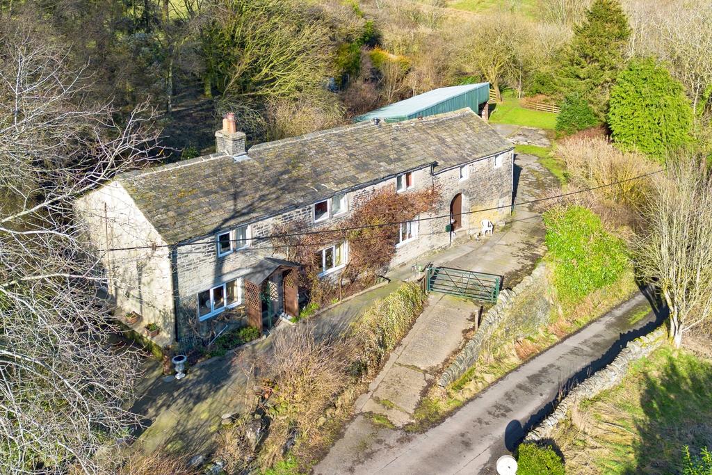Triangle, West Yorkshire HX6 4 bed detached house for sale - £750,000