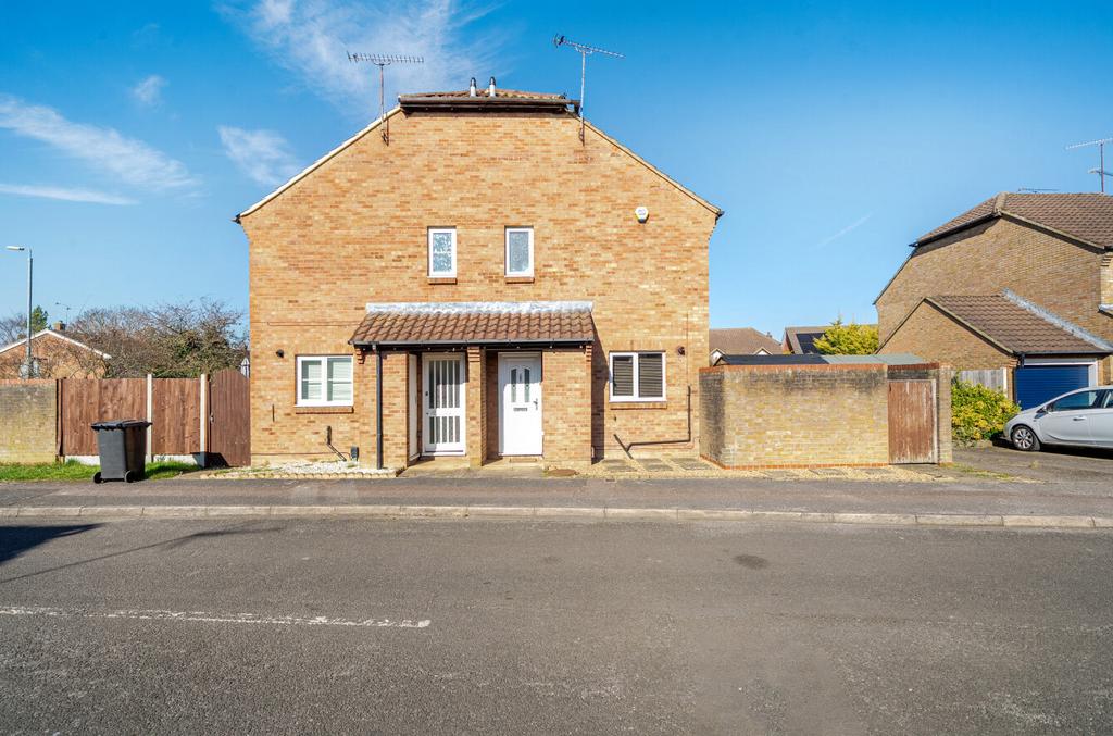 Northview Road, Dunstable LU5 1 bed end of terrace house for sale - £ ...