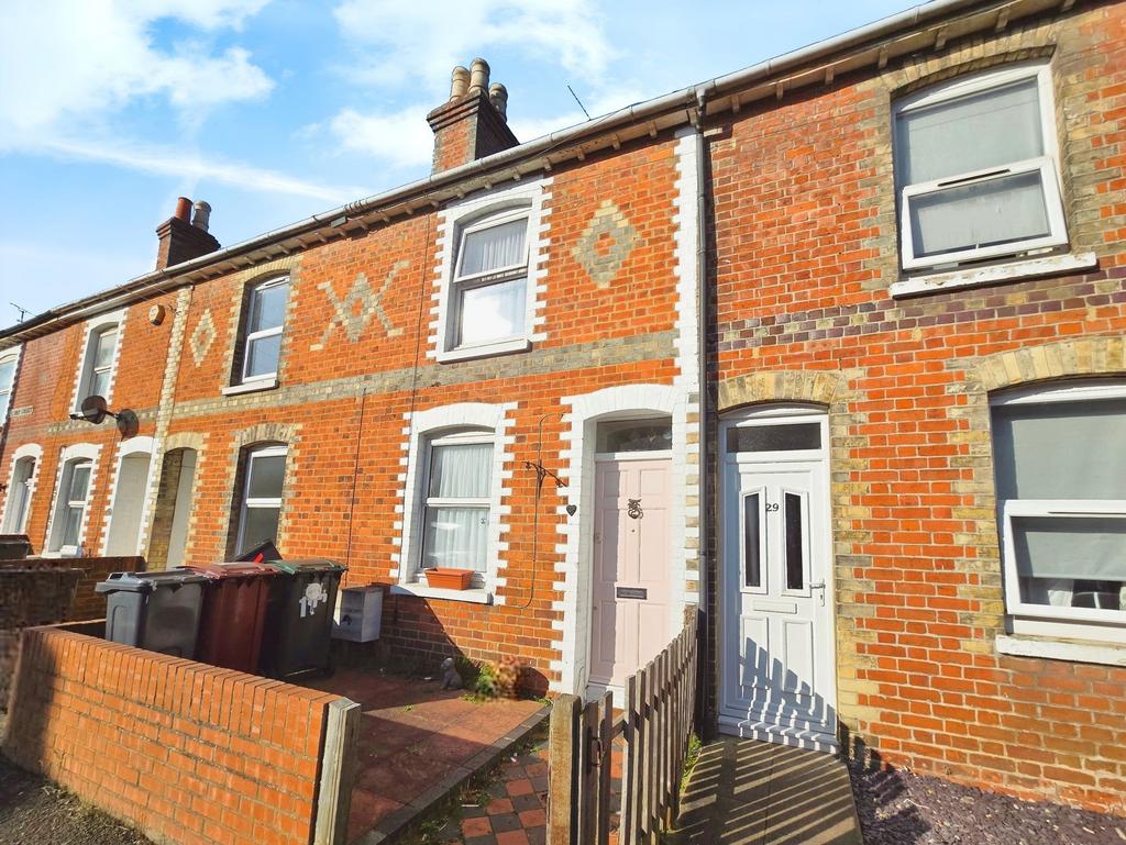 Chester Street, Reading RG30 2 bed terraced house for sale - £300,000