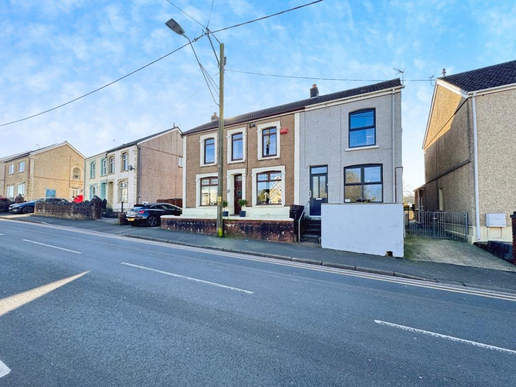 High Street, Grovesend, Swansea, West... 3 bed semi-detached house for ...