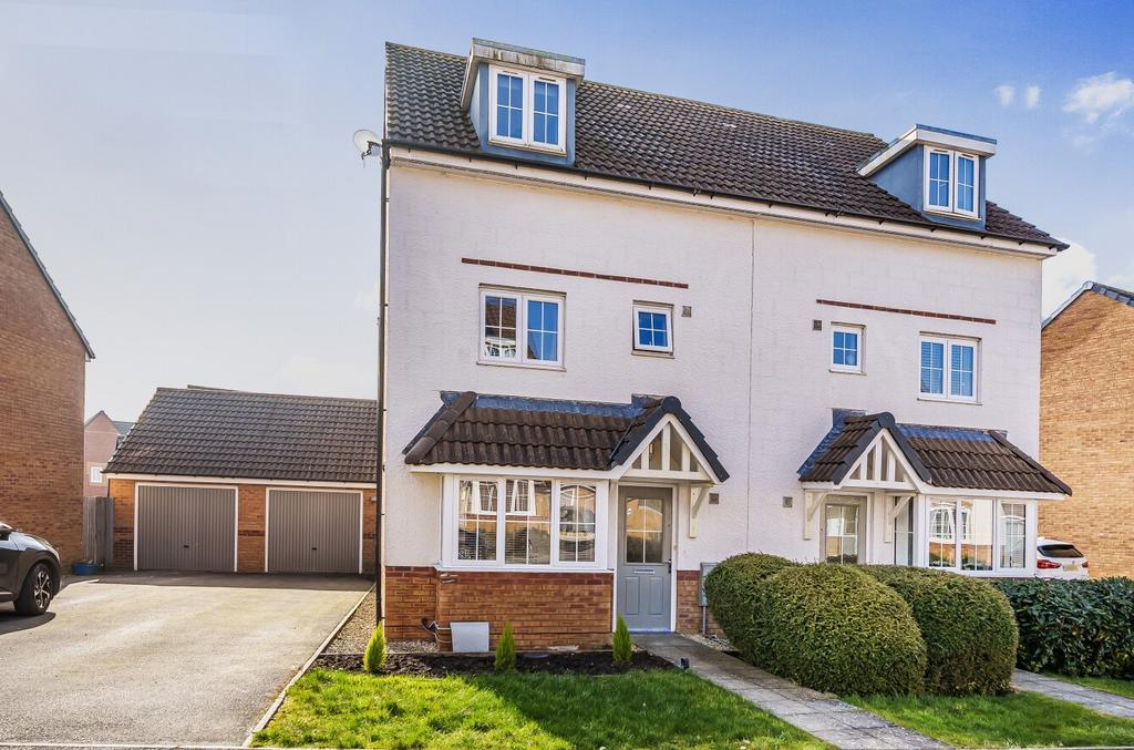 Hurricane Drive, Calne, SN11 4 bed semi-detached house for sale - £340,000