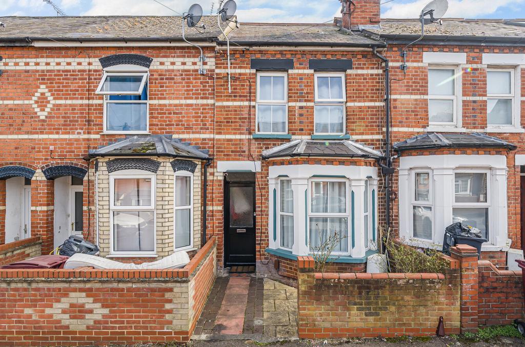 Chester Street, Reading, Berkshire 3 bed terraced house for sale - £325,000