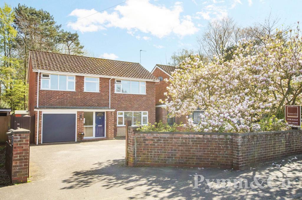 Wroxham Road, Norwich NR7 4 bed detached house for sale - £420,000